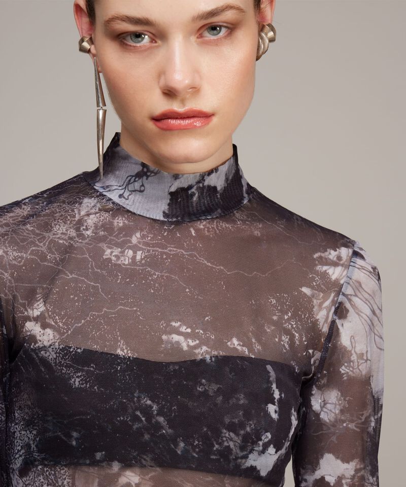 Camiseta Mesh Estampado Mycelium - Seven Studio x CUBEL|Compra Online ...